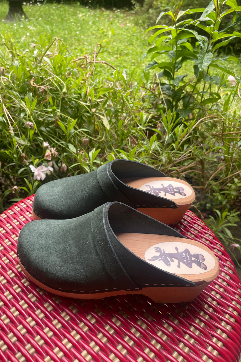 Cuir Suede - Green – Les sabots de Marie